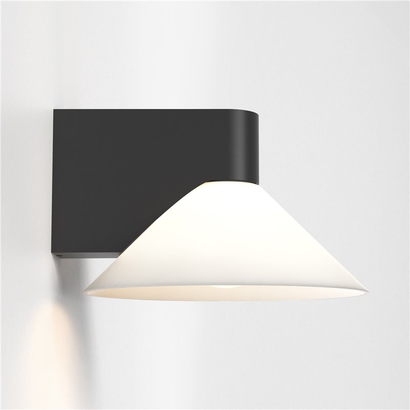 Astro Conic wall lamp - buy online | Lightandshade